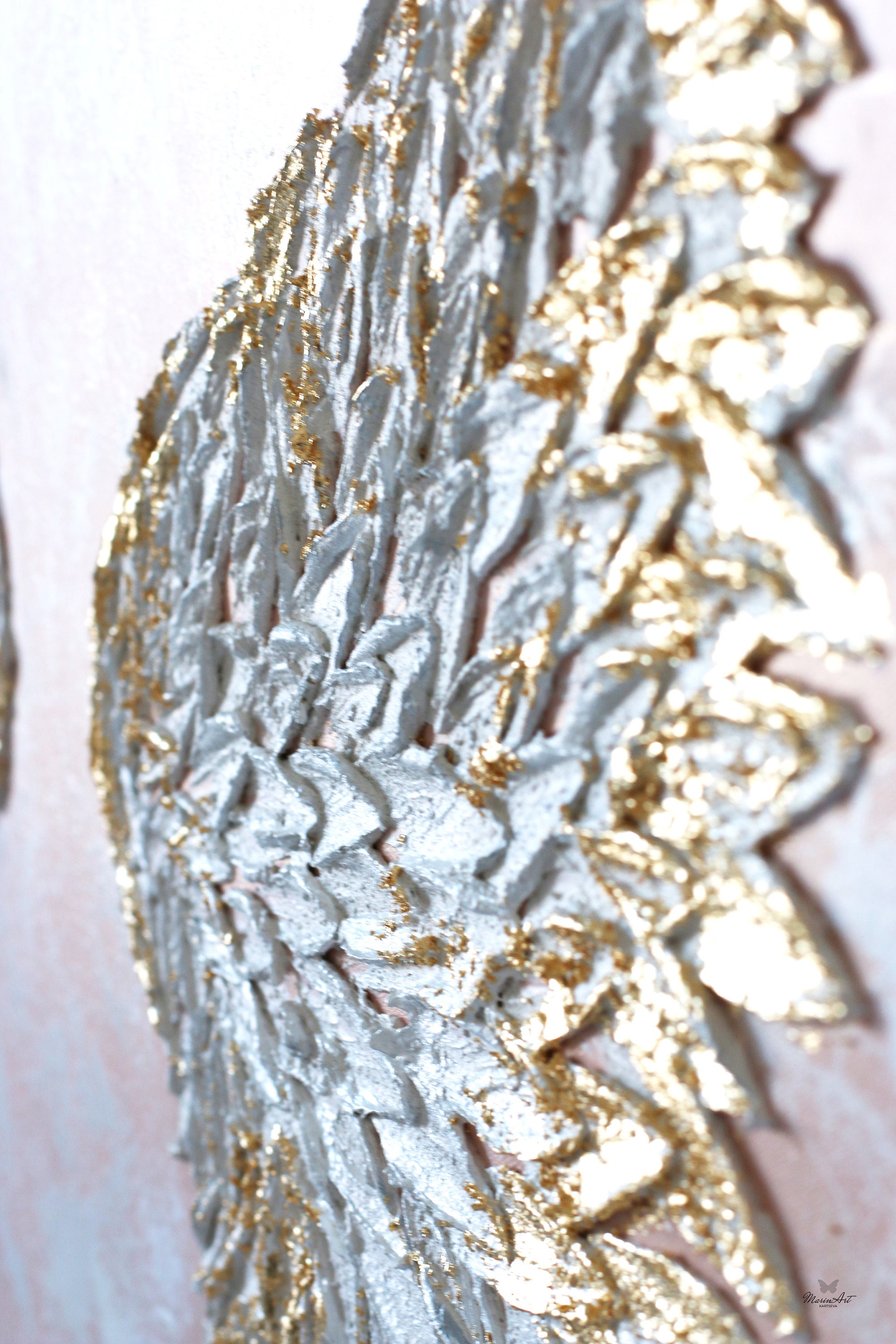 Texture Gold Leaves Wings Artwork , Wings Painting for Interior ...