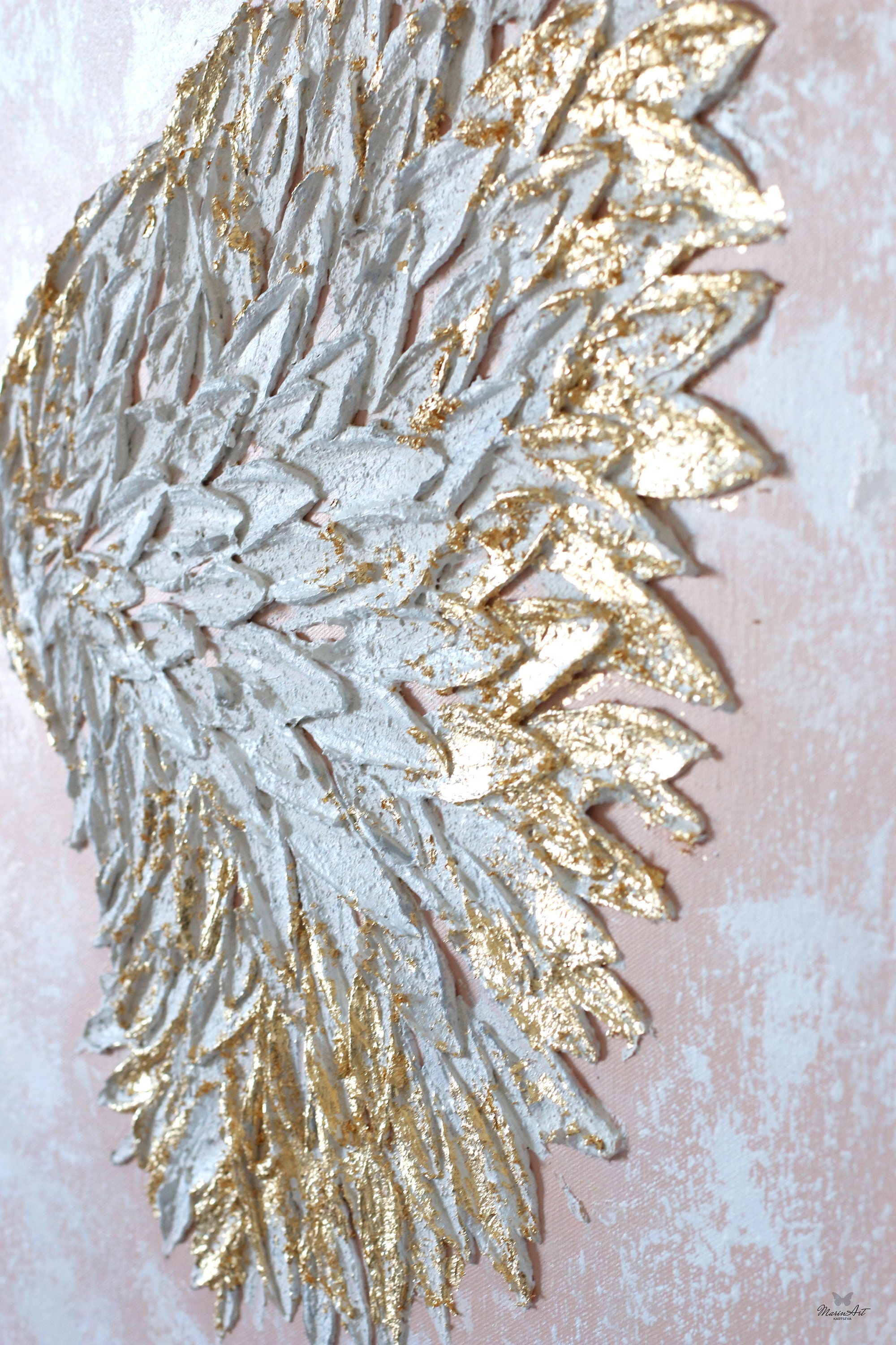 Texture Gold Leaves Wings Artwork , Wings Painting for Interior ...