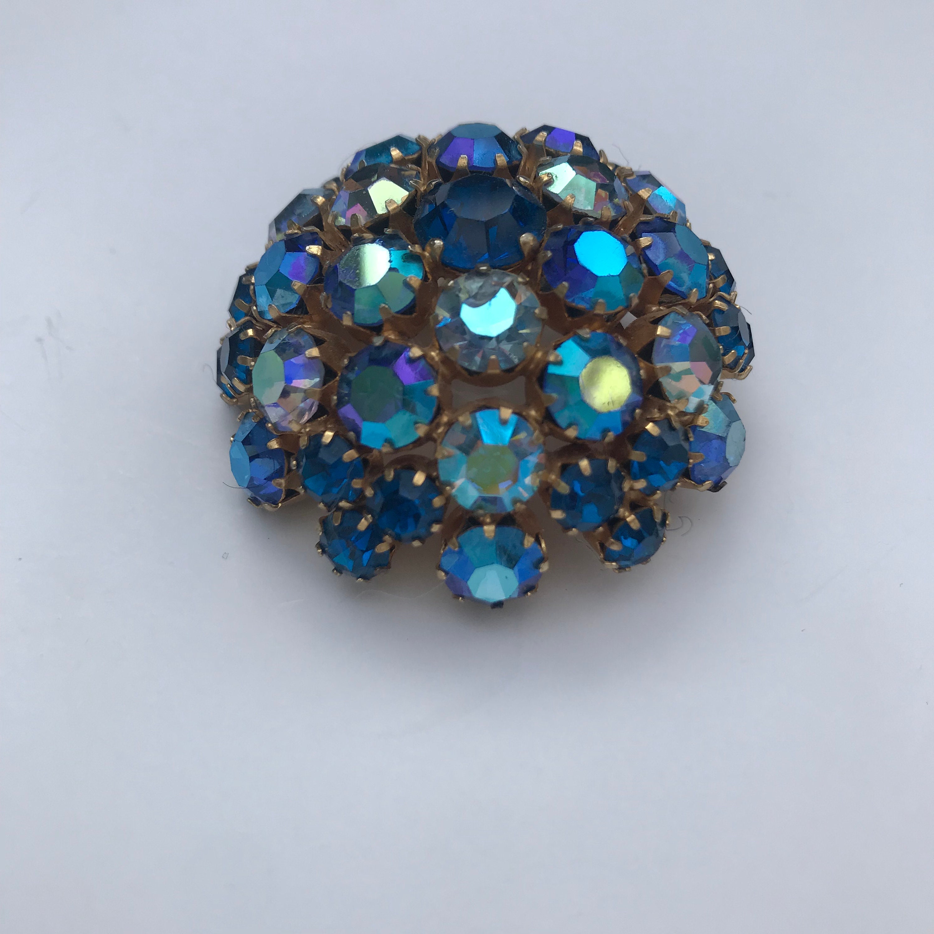 Vintage 1960s A.B. Dome Brooch - Etsy