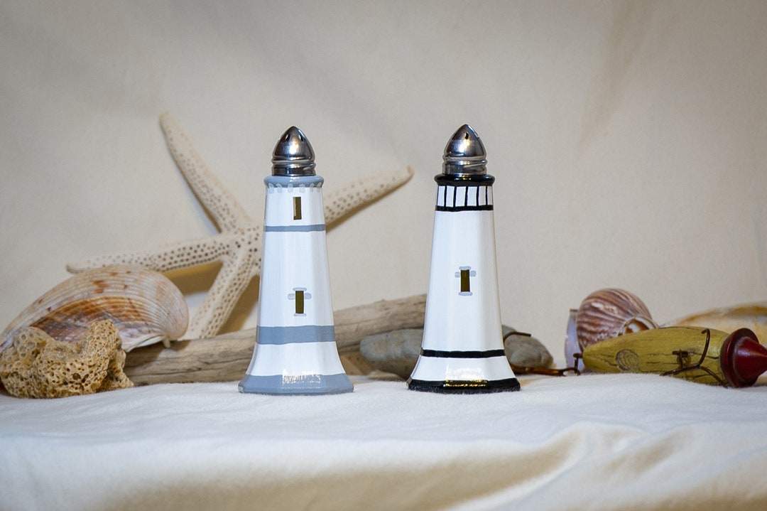 Hand Painted Oregon Lighthouse Salt and Pepper Shakers: Heceta Head ...