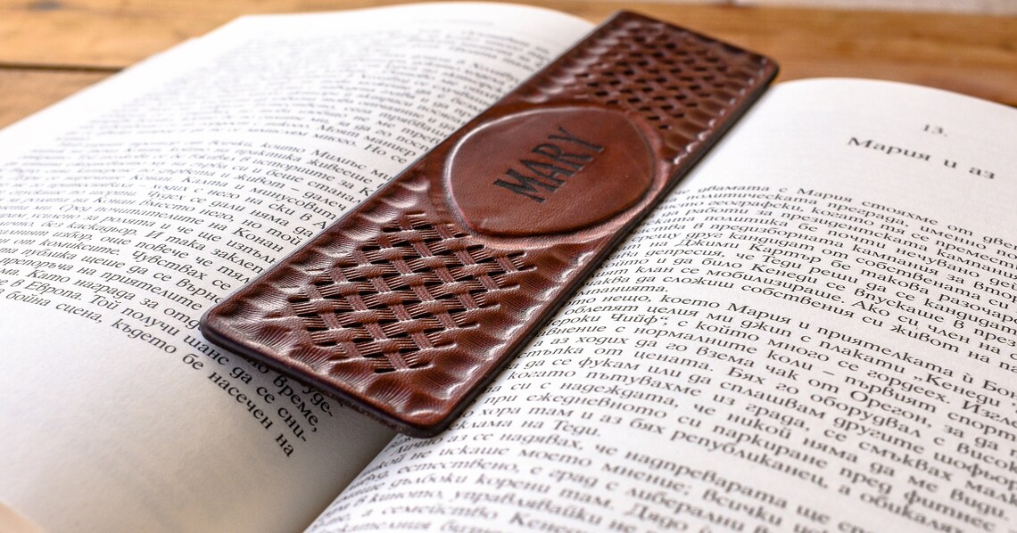Personalized Leather Bookmark Custom Engraved Bookmark With | Etsy