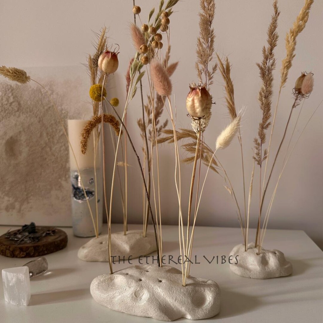 Dried Flowers Bar Set - Primitive Floral Display for a Modern Boho Vibe ...
