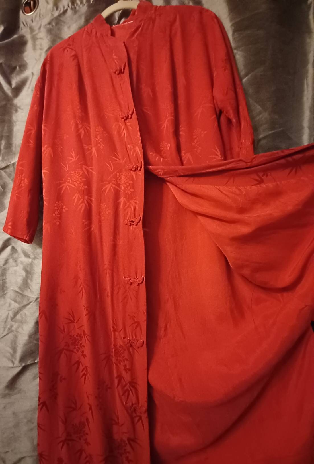 Large, Red Silk Classic Full Length Robe Lined,with Frog Closures. - Etsy