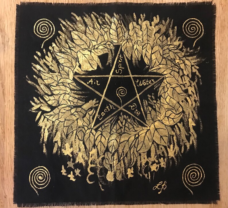 Altar Cloth Pentacle, Tarot Cloth, Runic Cloth,gift for Witch,ritual ...