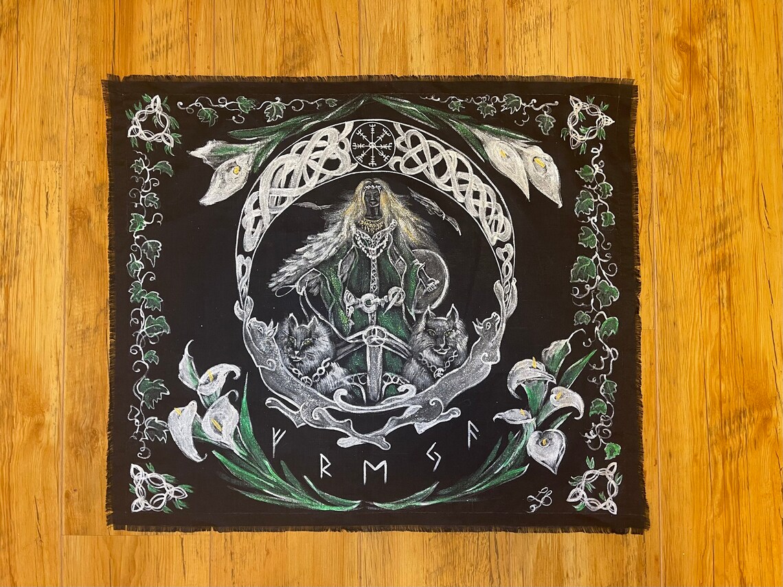 Freya Altar Cloth the Goddess of Love Norse Altar Tarot Cloth Freya ...