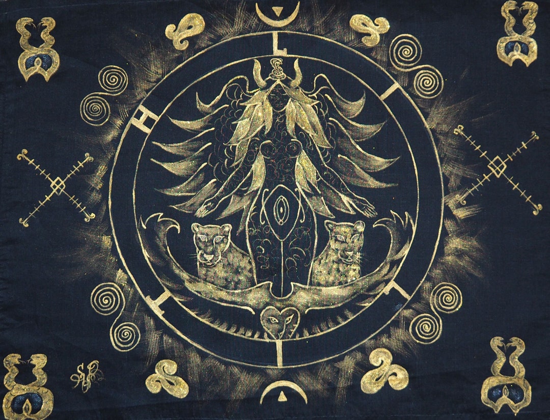 Lilith Altar Cloth - Black Magic Ritual Cloth - Dark Goddess Altar ...