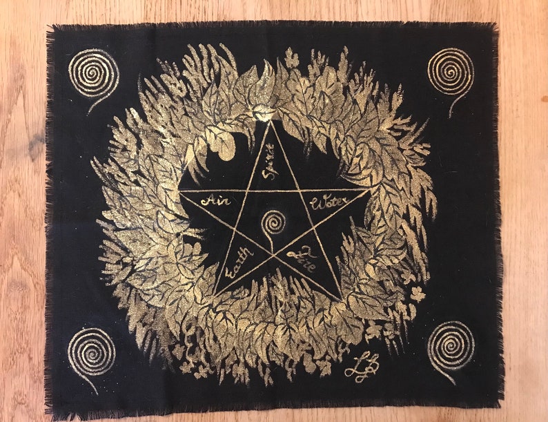 Altar Cloth Pentacle, Tarot Cloth, Runic Cloth,gift for Witch,ritual ...
