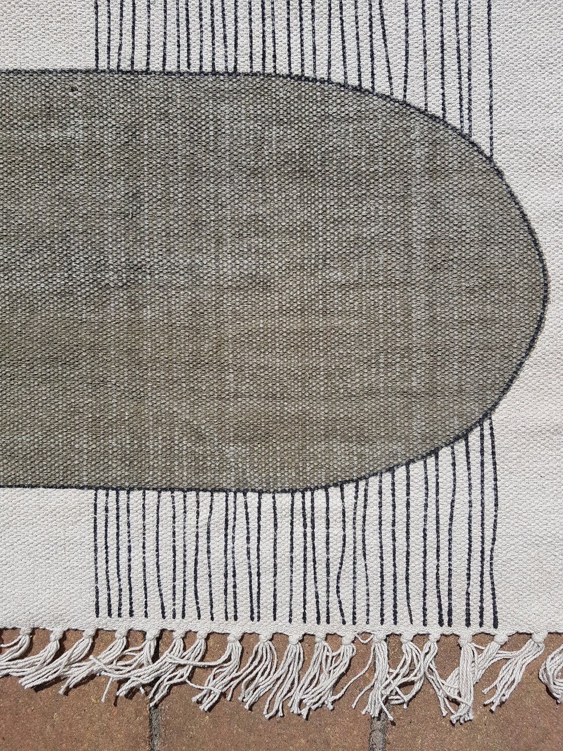 Handwoven Cotton Rug in Seventies Style Print in Gray - Etsy