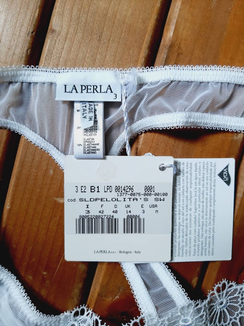 Luxury Lingerie Set/soft Lace Bra and Panties/la Perla Lingerie Set ...