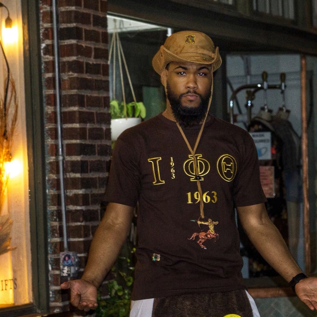 Iota Phi Theta T-shirt 1963 Centaur - Etsy