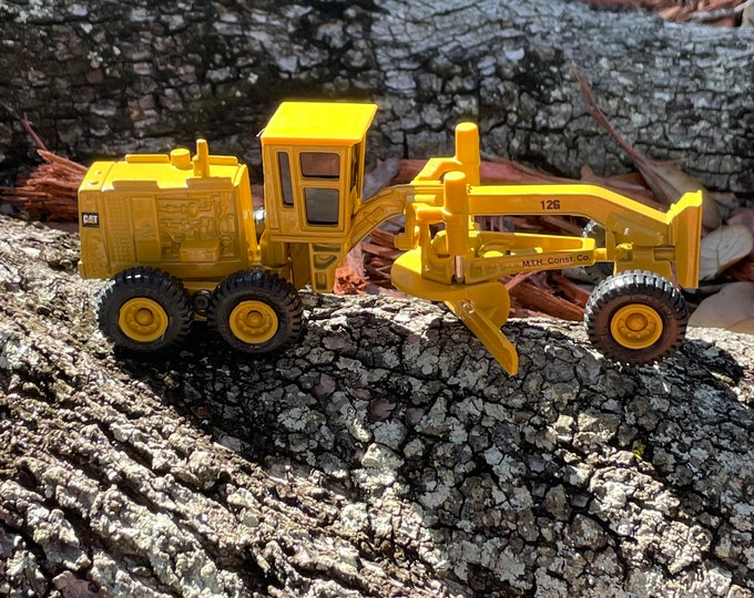 Vintage Caterpillar CAT 12G Motor Grader Diecast Collectible Toy by ...