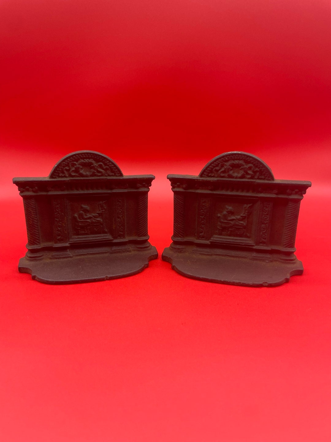 Vintage Set of Cast Iron Spinning Wheel Bookends - Etsy