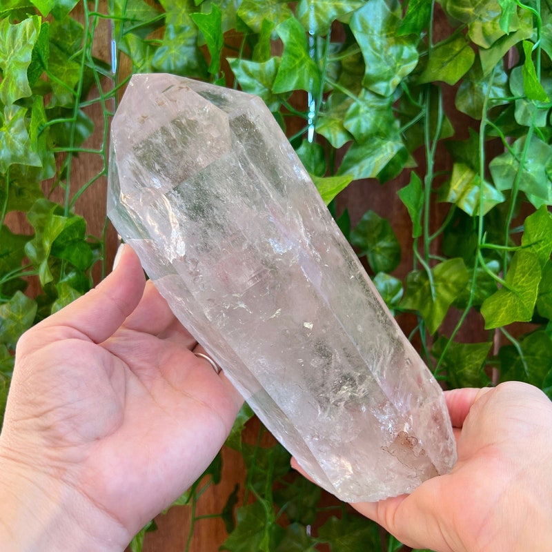 Large Quartz Point - Etsy