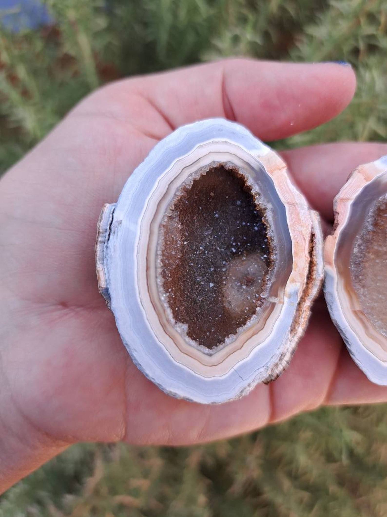 2.9 Oz. Geode Cut in Half. Geode Pair. Polished Geode With - Etsy