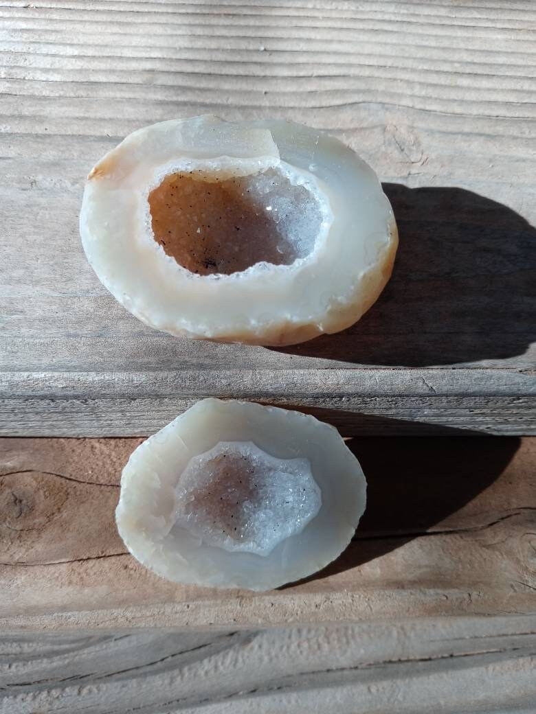 4.68 oz. Geode cut in half. Geode pair. Polished Geode with | Etsy