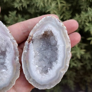 4.37 Oz. Geode Cut in Half. Geode Pair. Polished Geode With | Etsy