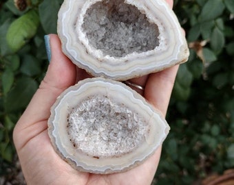 2.63 Oz. Geode Cut in Half. Geode Pair. Polished Geode With | Etsy