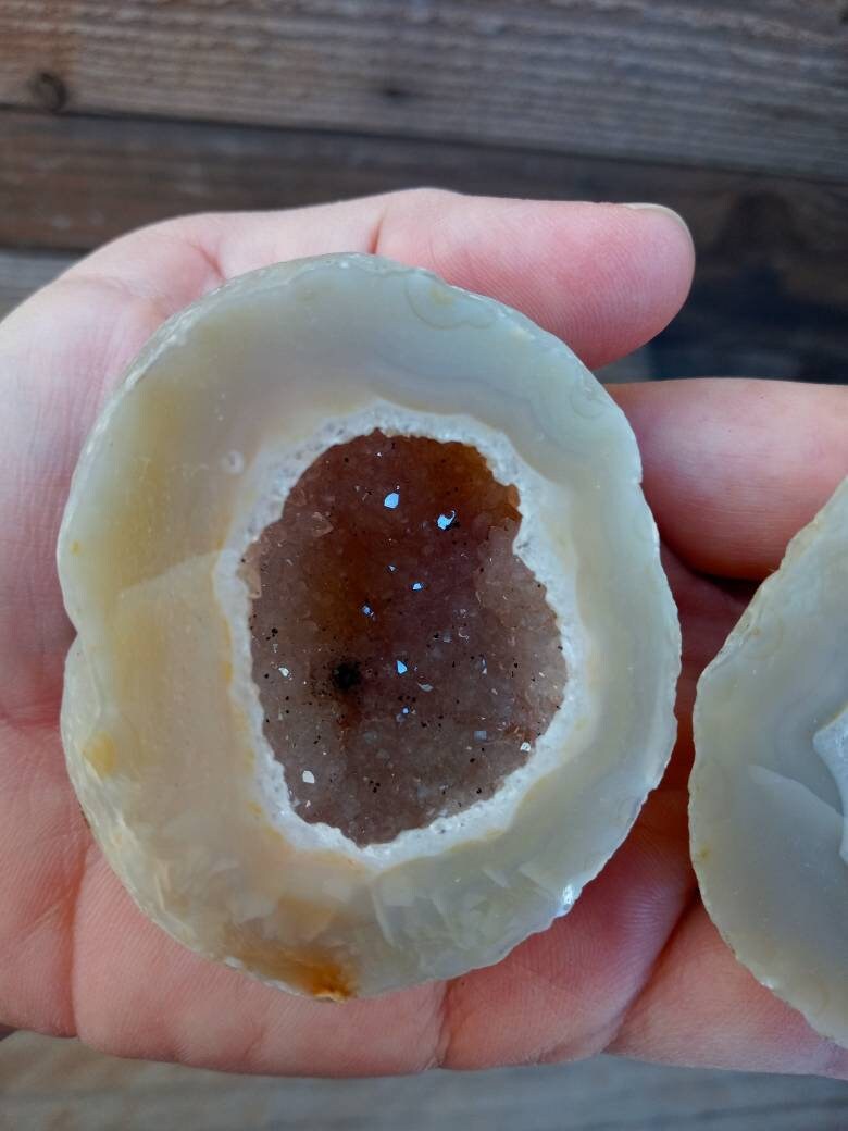 4.68 oz. Geode cut in half. Geode pair. Polished Geode with | Etsy