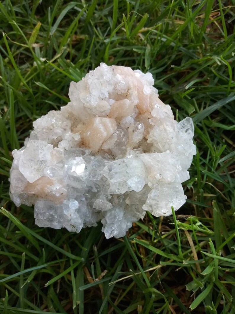 10.1 oz Apophyllite Crystal Cluster with Stilbite. Zeolite | Etsy
