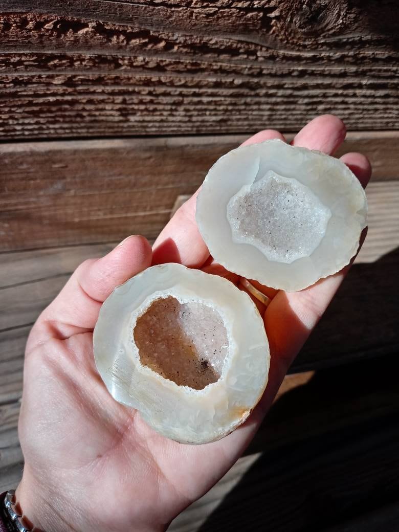 4.68 oz. Geode cut in half. Geode pair. Polished Geode with | Etsy