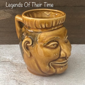 middle eastern man cup