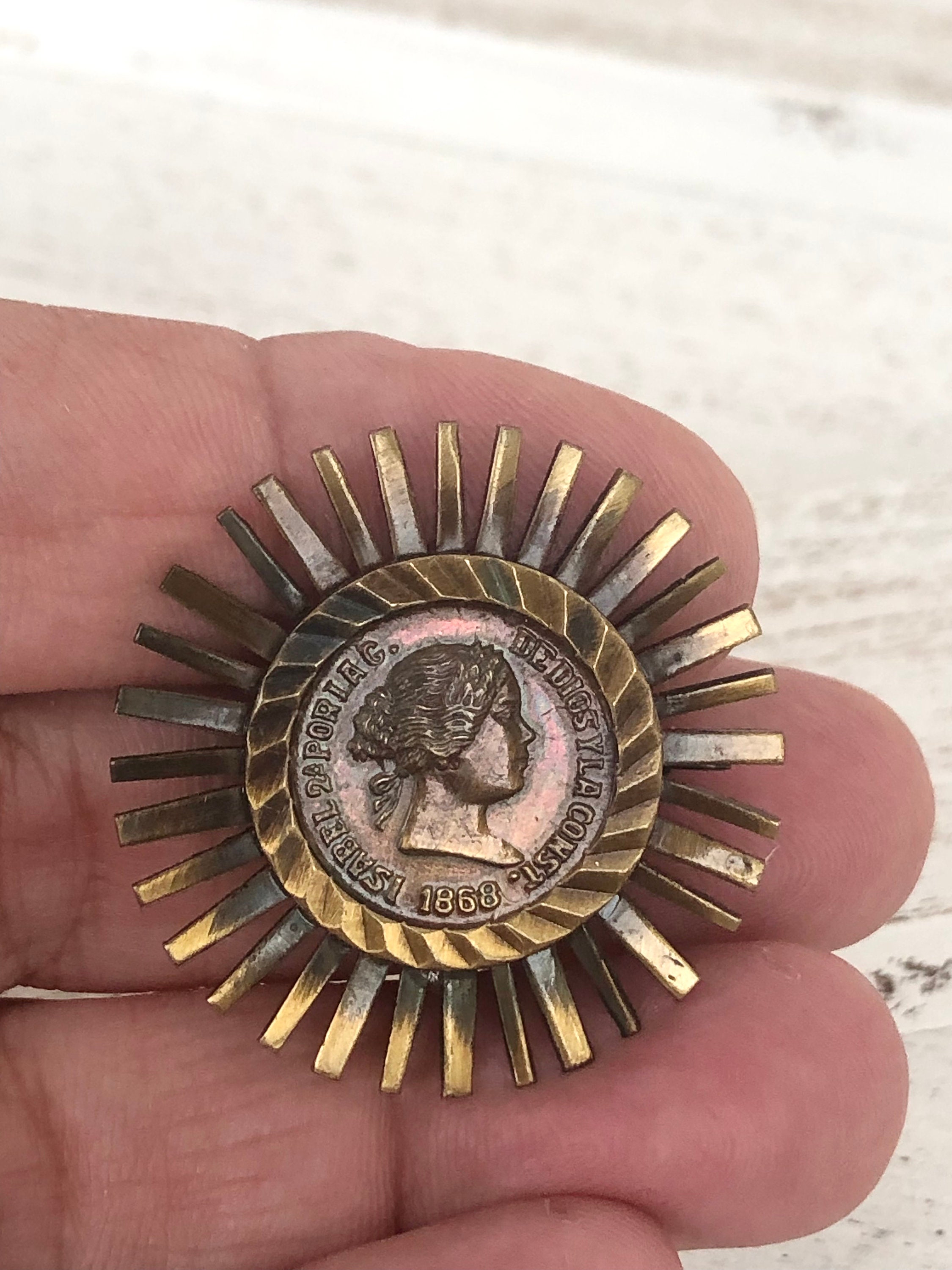 Vintage Queen Isabella 2nd of Castille 1868 Coin Brooch, Isabella 2da ...