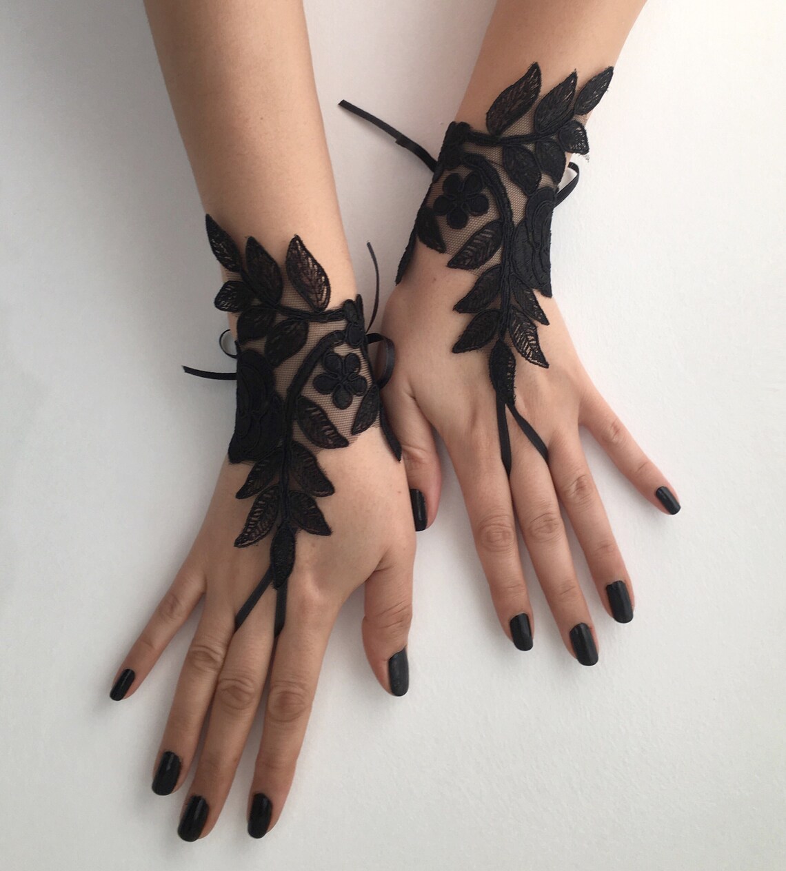 Black Lace Glove French Lace Bridal Gloves Fingerless Gloves | Etsy
