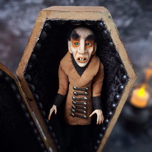 Nosferatu Doll: Count Orlock Vampire Figure - Classic Horror Gothic ...