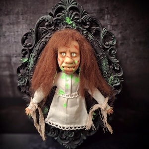 Exorcist Regan Possessed Demon Doll - Haunting Gothic Horror Movie ...