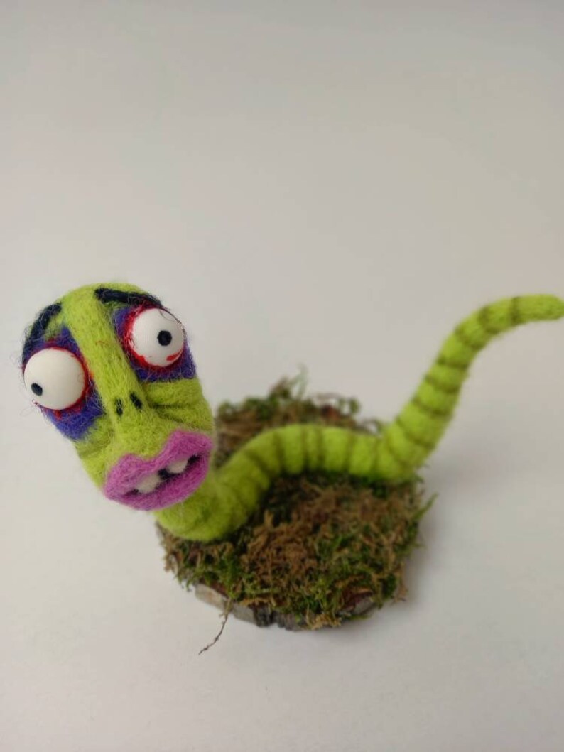 Maggot Fancy Worm İnspired Corpse Bride | Etsy