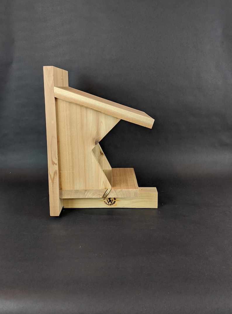 Cedar Nesting Shelf for American Robin, Barn Swallow, Eastern and Say's ...