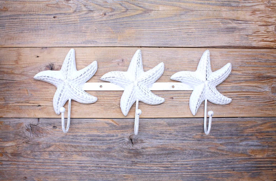White Starfish Key Rack, Nautical Towel Hooks - Etsy