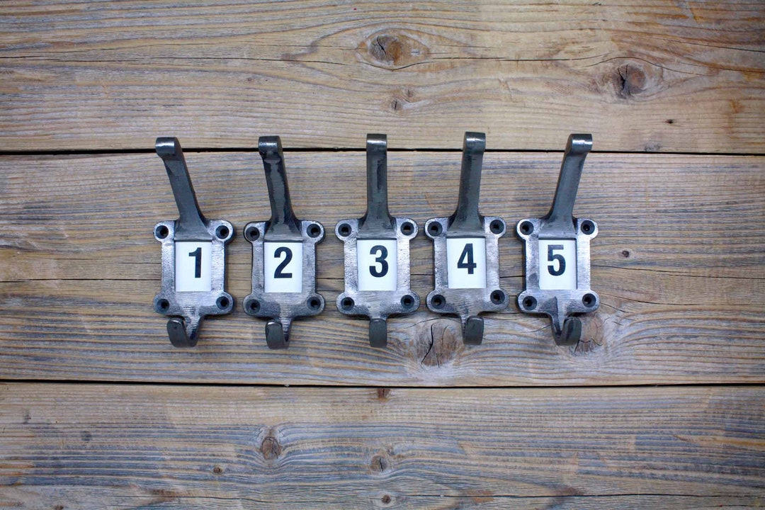 Set of Hooks, 5 Numbered Entryway Hooks, Cast Iron Number Hooks 1-5 - Etsy