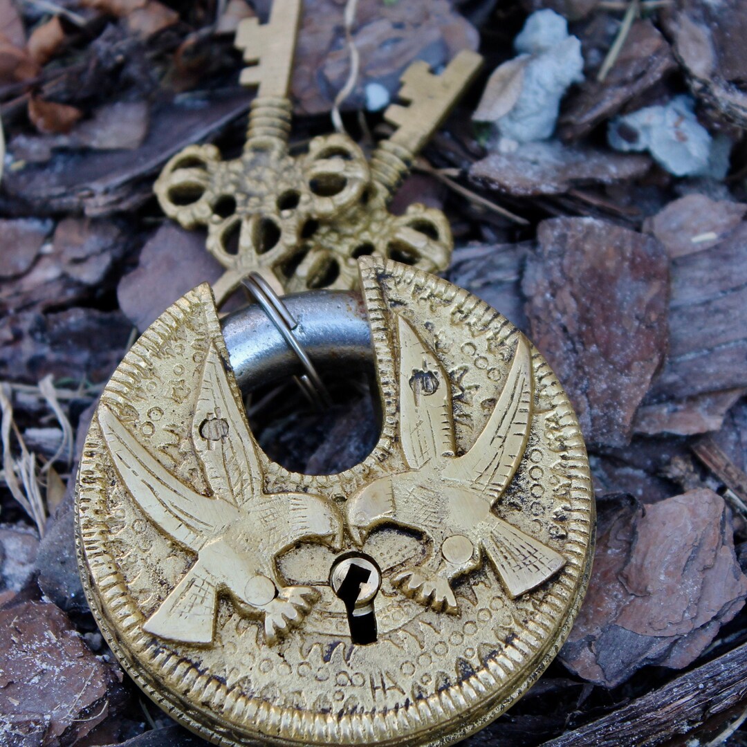 Vintage Padlock - Hawk Eagle Shape Antique Working Lock - Bronze Lock ...
