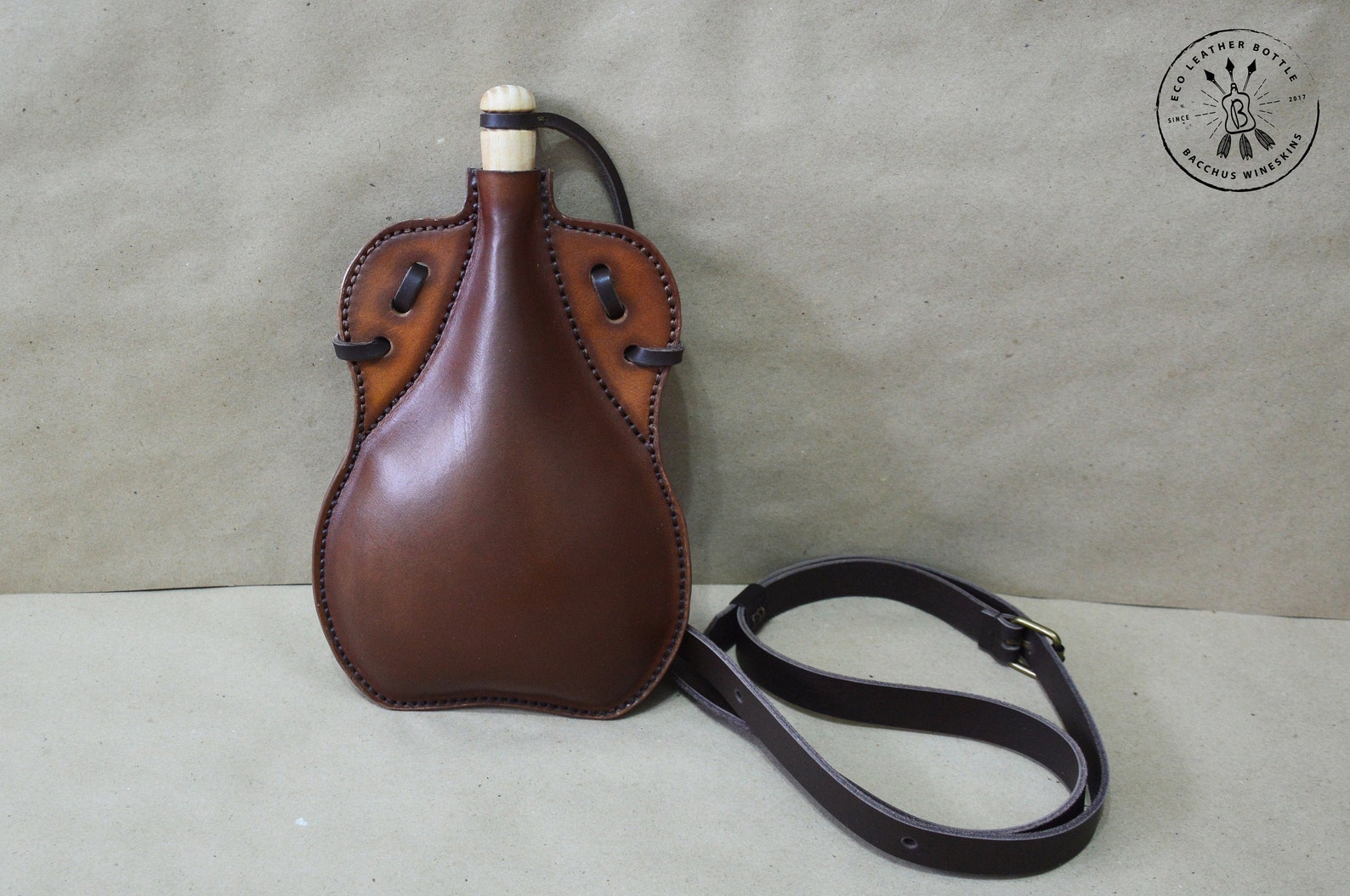 650ml satir Leather Drinking Bottle Costrel - Etsy