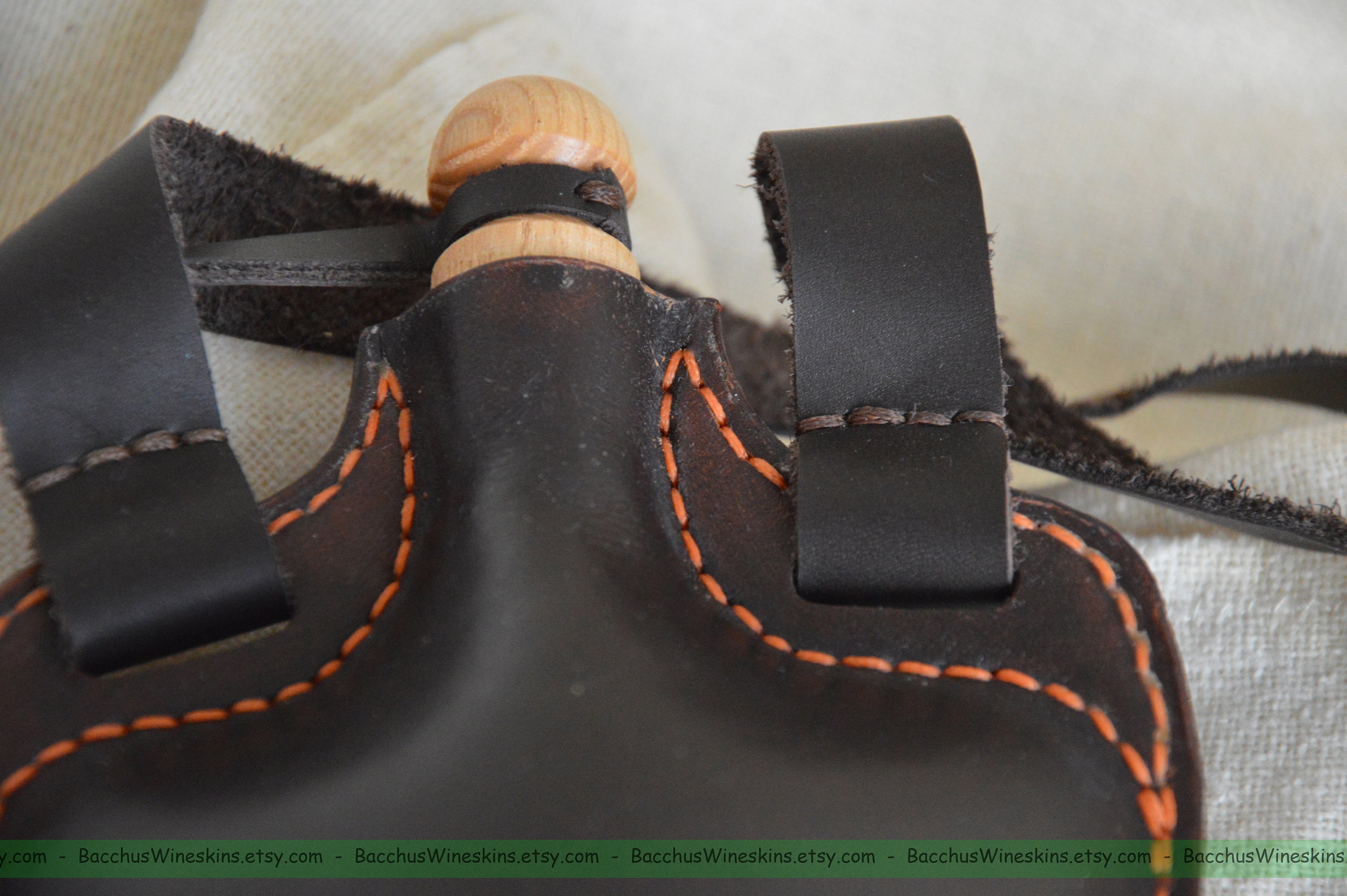 600ml Leather Bottle Costrel Hand Crafted Eco Waterproof - Etsy