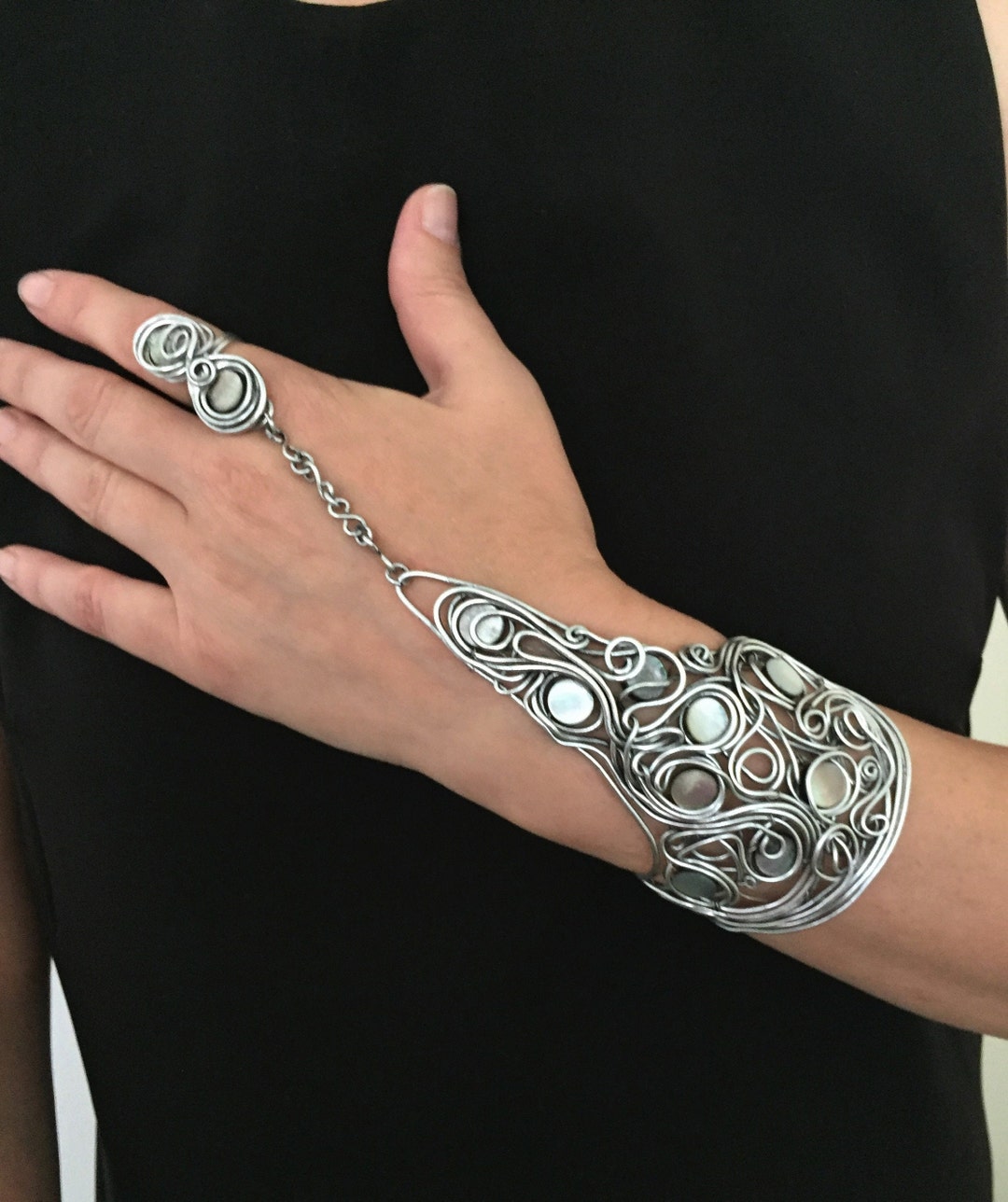 Aluminium Cuff and Ring Slave Bracelet Set – Mother of Pearl Wire ...