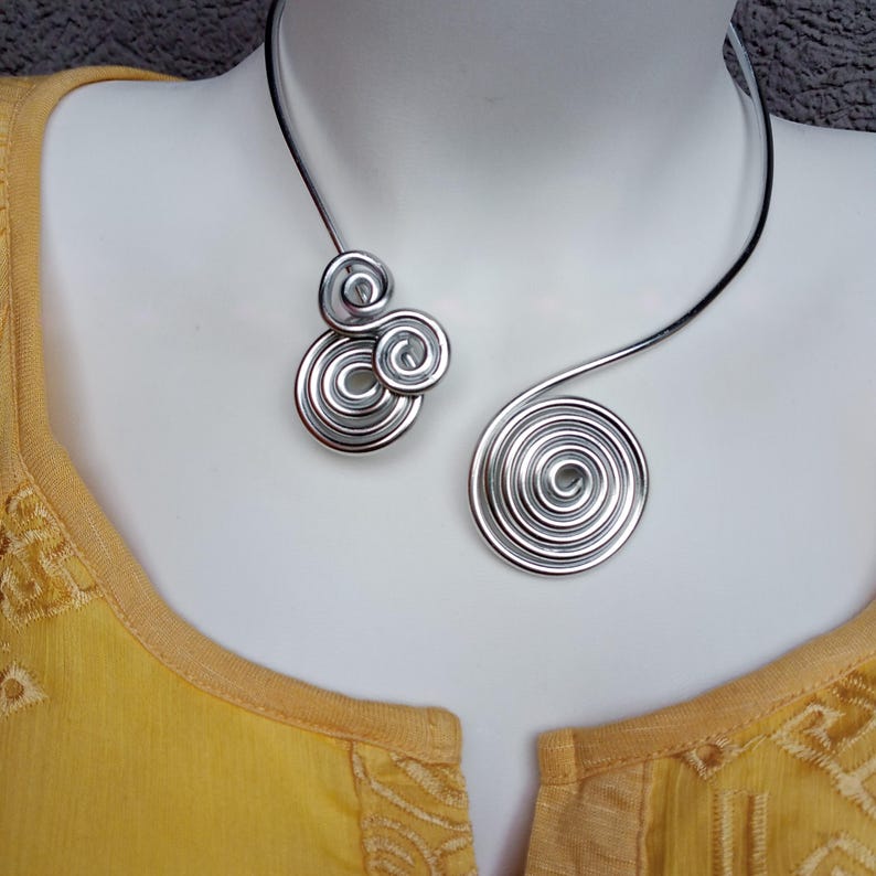 Spiral Shape Necklace. Open Metal Choker. Silver Wire Necklace. Modern ...