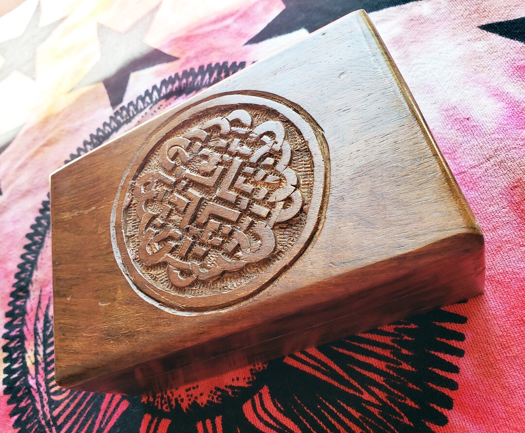 Celtic Knot Keepsake Box, Irish Hand Carved Wooden Box, Renaissance ...