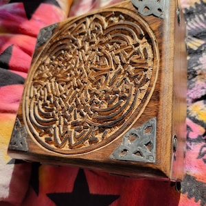 Celtic Knot Wood Circular Box, Irish Wooden Box, Welsh Medium Keepsake ...