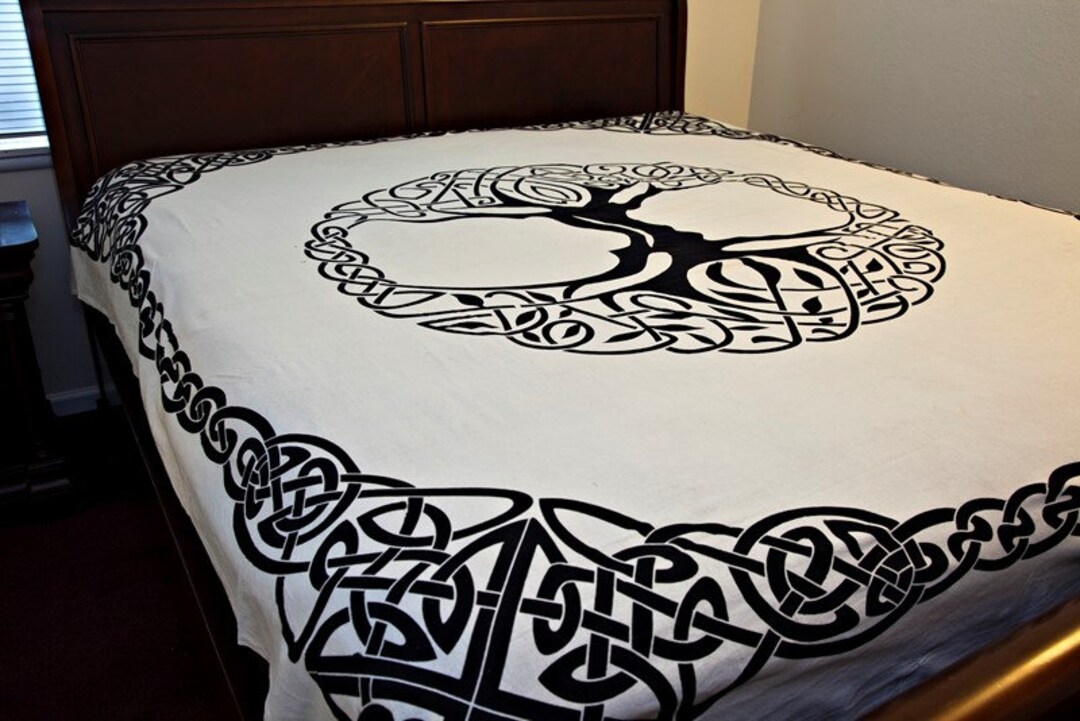 White Celtic Tree of Life Tapestry, Irish Full Bed Spread, Renaissance ...