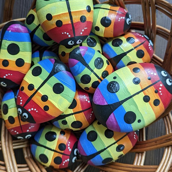 Ladybug Painted Rocks - Etsy