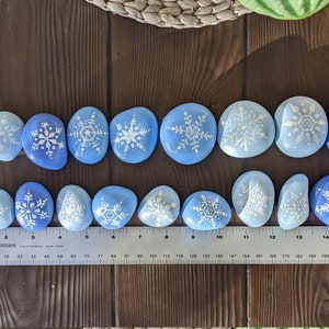 Snowflake Painted Rocks - Etsy