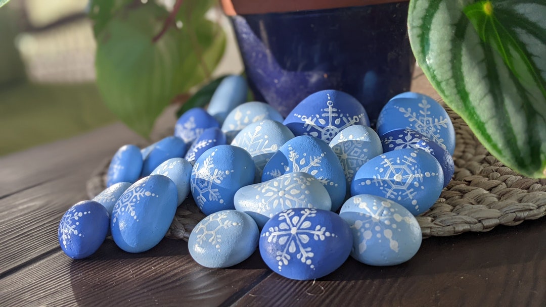 Snowflake Painted Rocks - Etsy