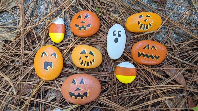 Halloween Painted Rocks - Etsy