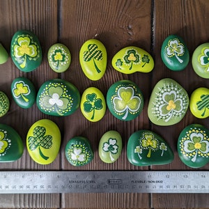 Shamrock Painted Rocks - Etsy
