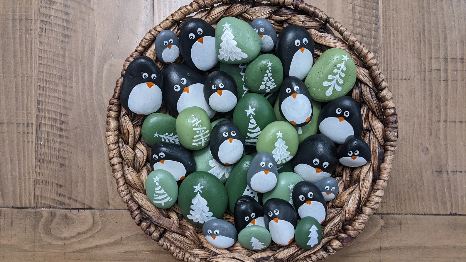Penguin Painted Rocks - Etsy