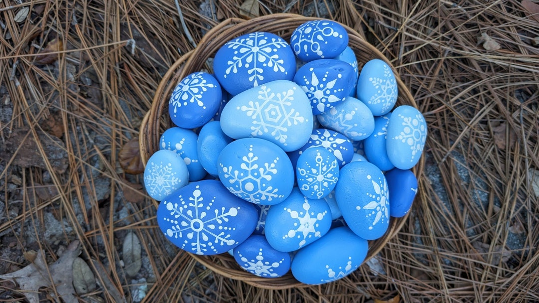 Snowflake Painted Rocks - Etsy