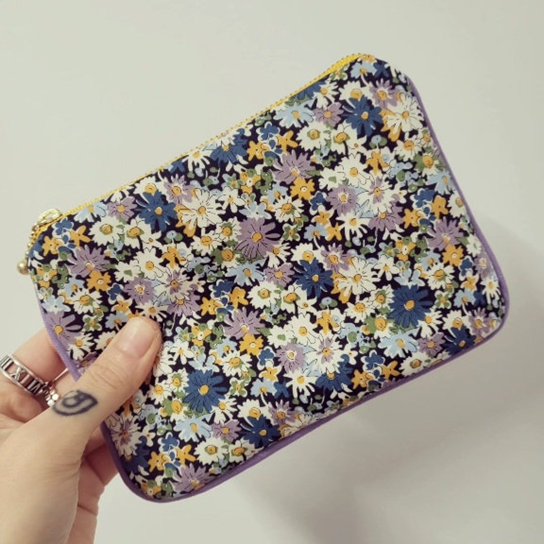 Small Sized Zipper Pouch - Etsy