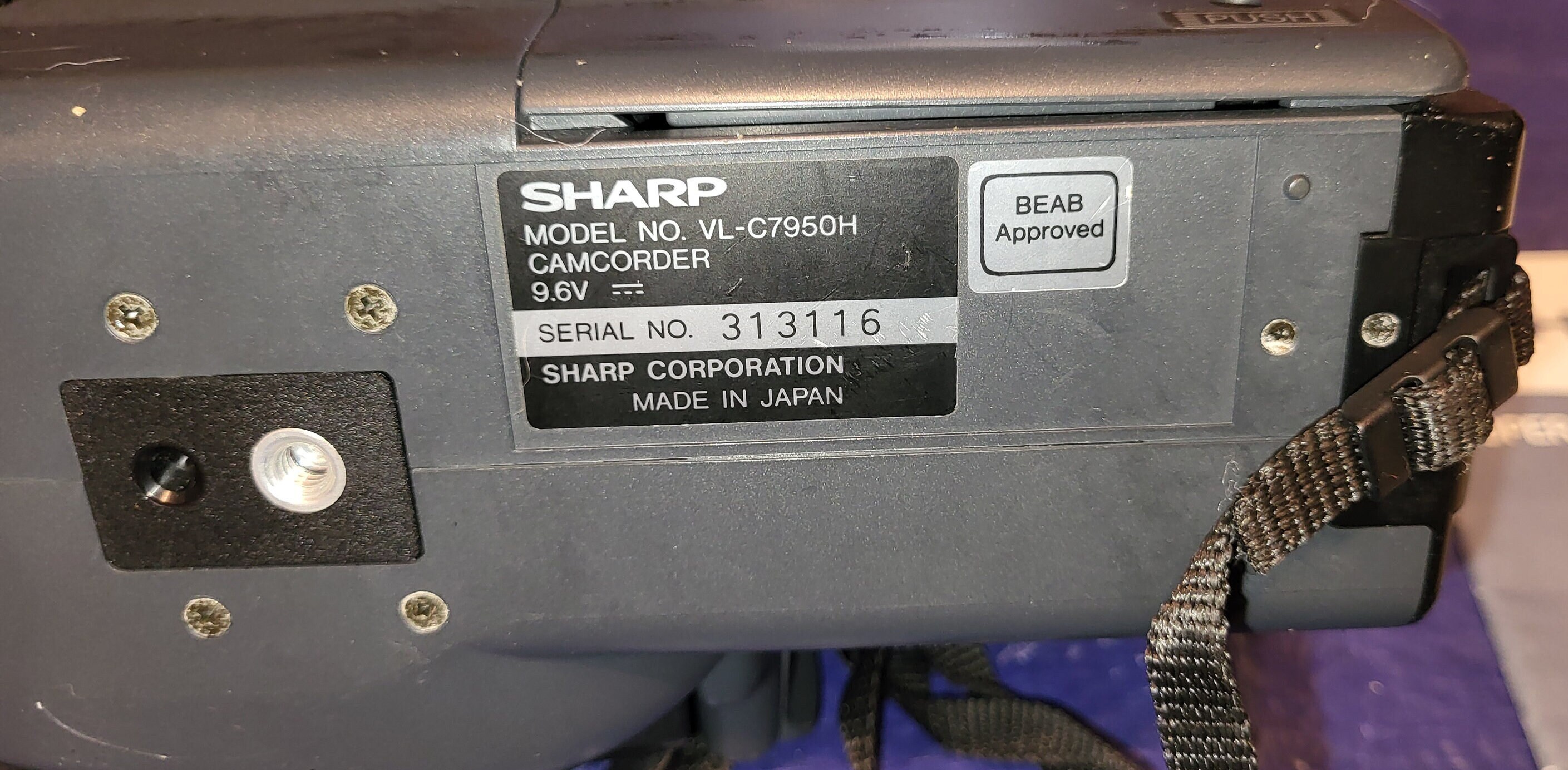 Vintage Sharp VHS-C HQ Camcorder With Colour Viewfinder Model VL-C7950H ...